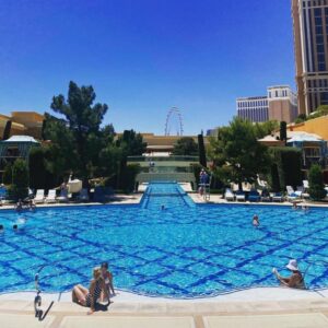 10 Best Pools in Las Vegas