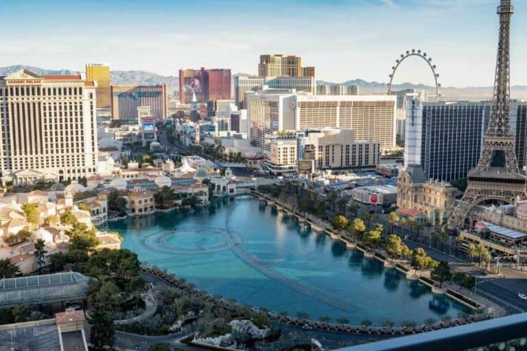 31 Proven Ways to Save Money in Las Vegas