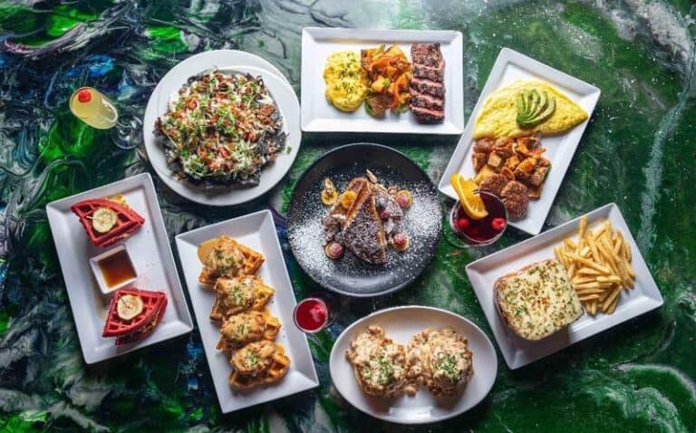 23 Best Fremont Street Restaurants to Visit 2024