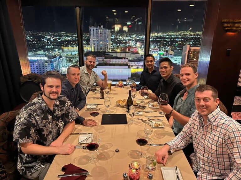 23 Best Fremont Street Restaurants to Visit 2024